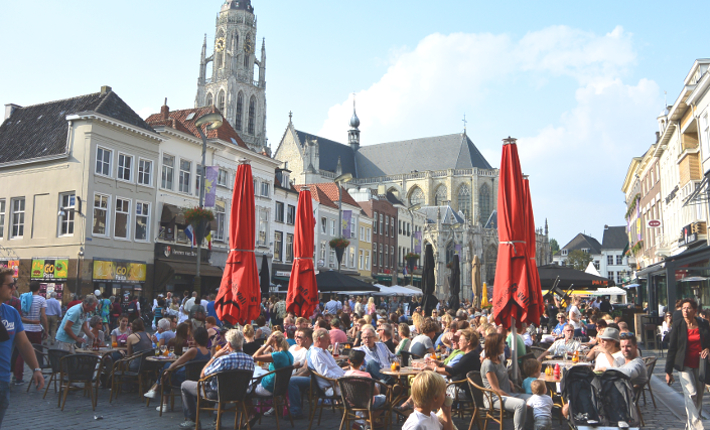 Het eerste weekend met lekker terrasweer | Ben jij er klaar voor ...