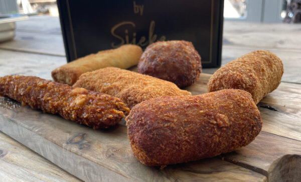 Culinair bruin fruit | Sterrensnacks van Sjieke Snacks - horecatrends.com